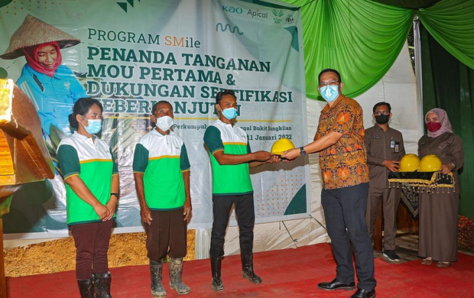 Inilah Cara Apical Memberdayakan Hidup Kita Melalui Minyak Kelapa Sawit ...